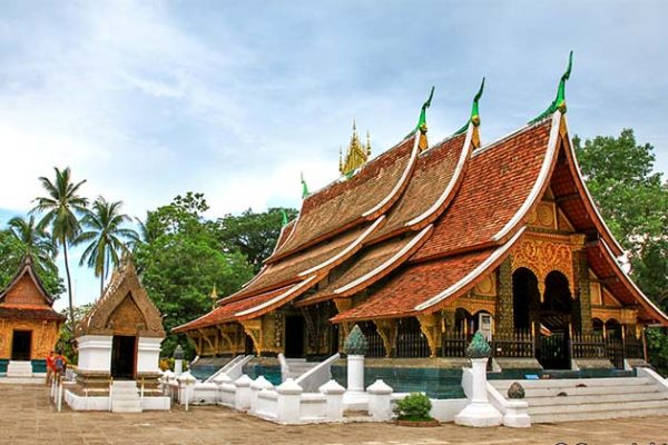 Buddhism in Laos | All about Lao Buddhism - Laos Tours