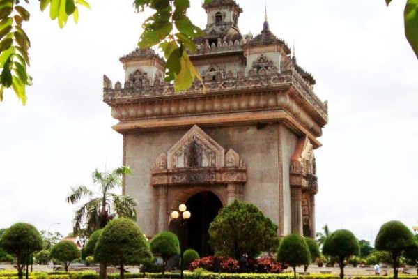 Patuxai Monument - The Great Triumphal Arches of Laos