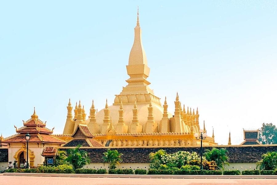 Wat That Luang - A Temple With Beautiful Murals In Vientiane - Laos Tours
